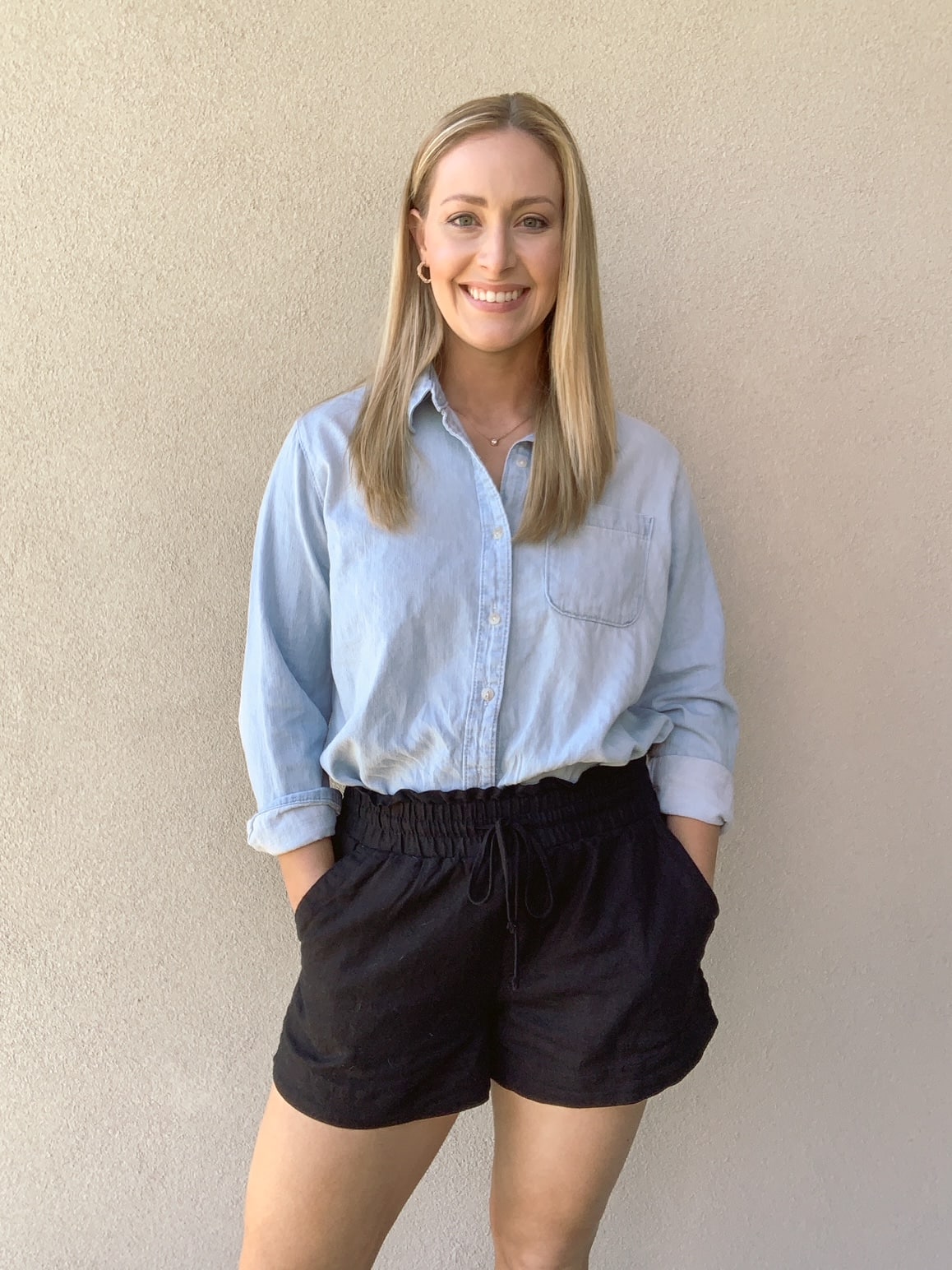 7 Ways to Style Black Shorts